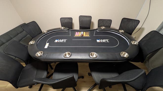 2号店✨️なんばE7出口徒歩6分🚶♂️最大11名収容👬ポーカールーム♠︎Wi-Fi📶の写真5