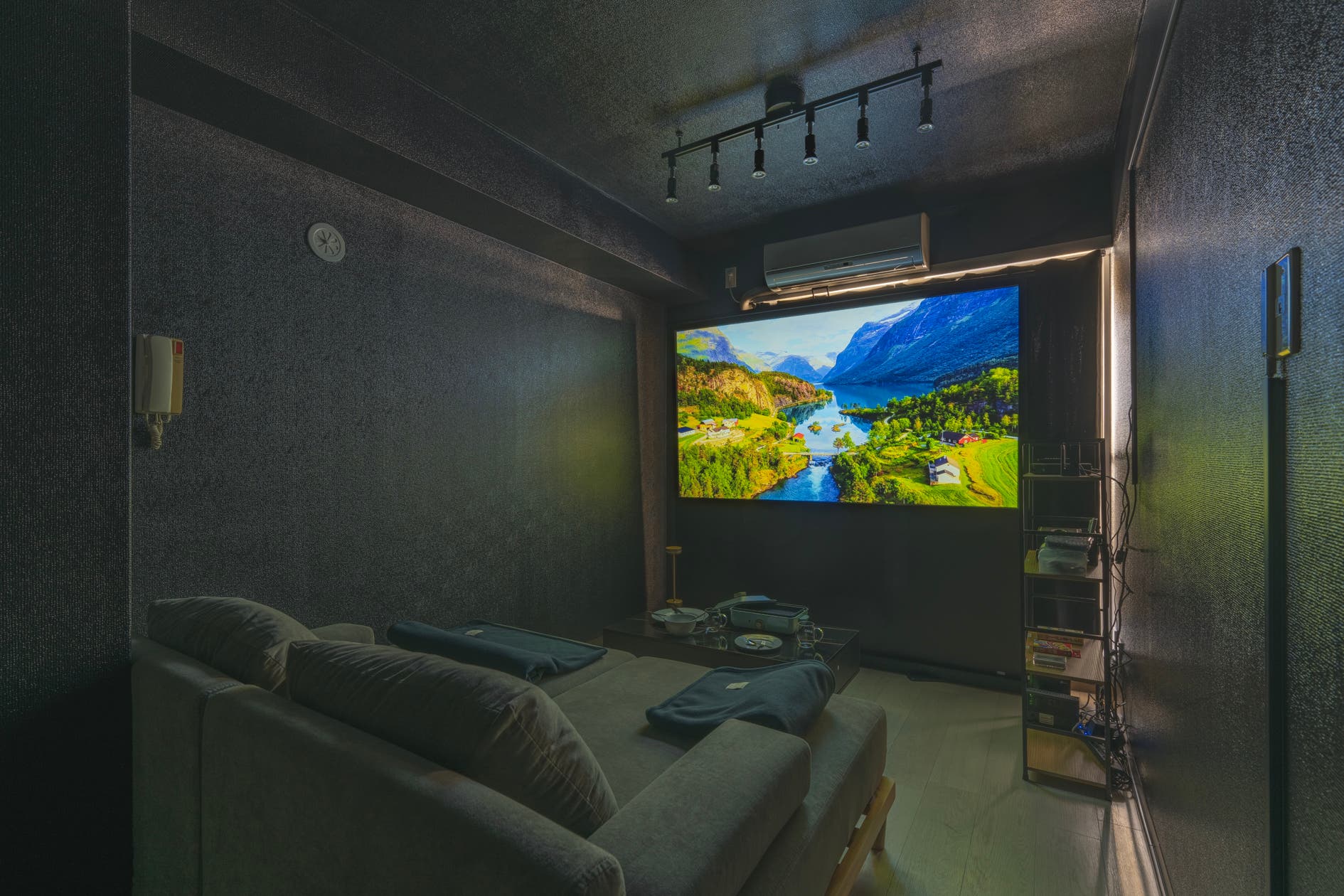 スペモ🎥クリスマス🎄池袋駅徒歩3分🚶‍♀️プロジェクター🎞デート💞映画鑑賞💫誕生日会🎂624_CINEMA池袋の写真5