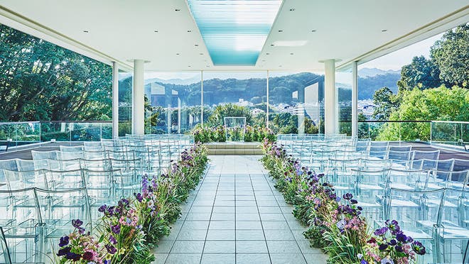 【アマンダンヒルズ】クリスタルホールの写真1