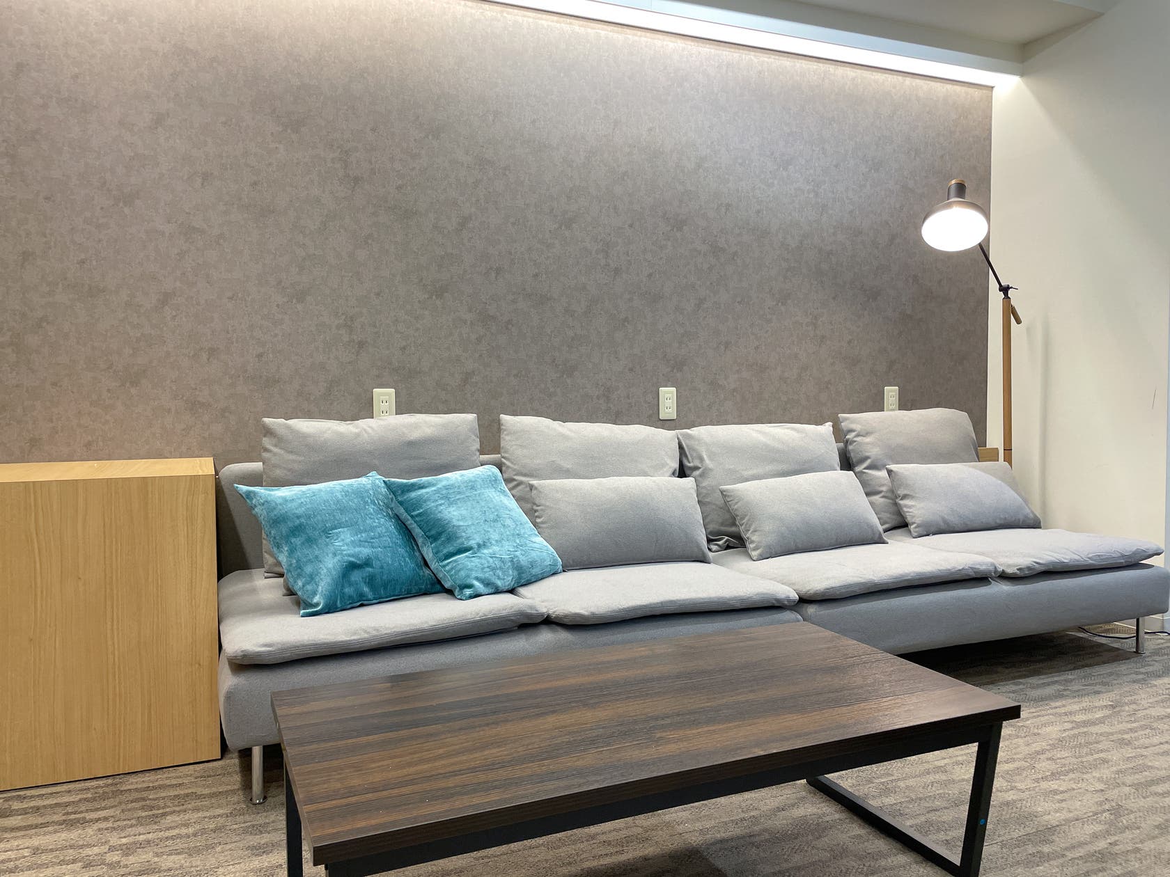 渋谷駅徒歩30秒｜21名個室｜ミーティング｜セミナー｜商談｜ボードゲーム｜推し会｜パーティー｜当日予約歓迎の写真10