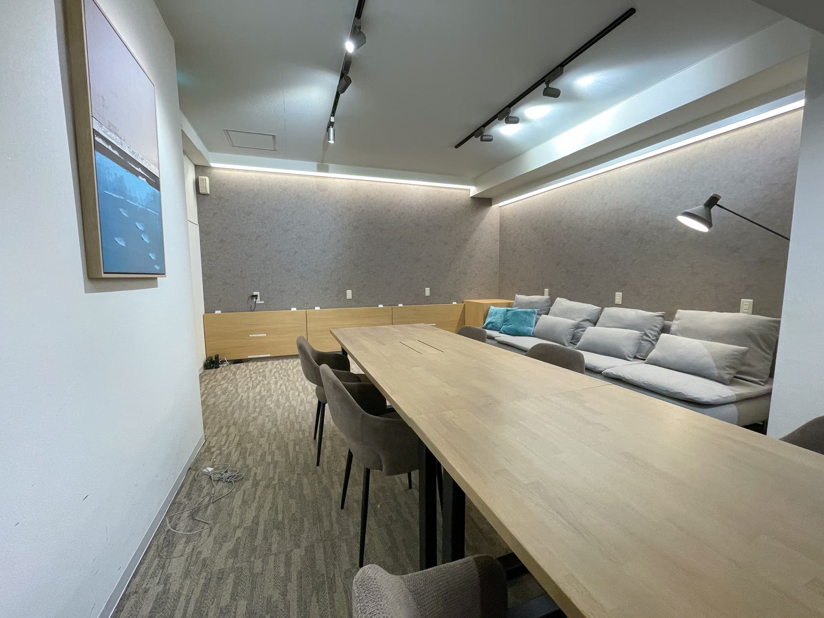 渋谷駅徒歩30秒｜21名個室｜ミーティング｜セミナー｜商談｜ボードゲーム｜推し会｜パーティー｜当日予約歓迎の写真15