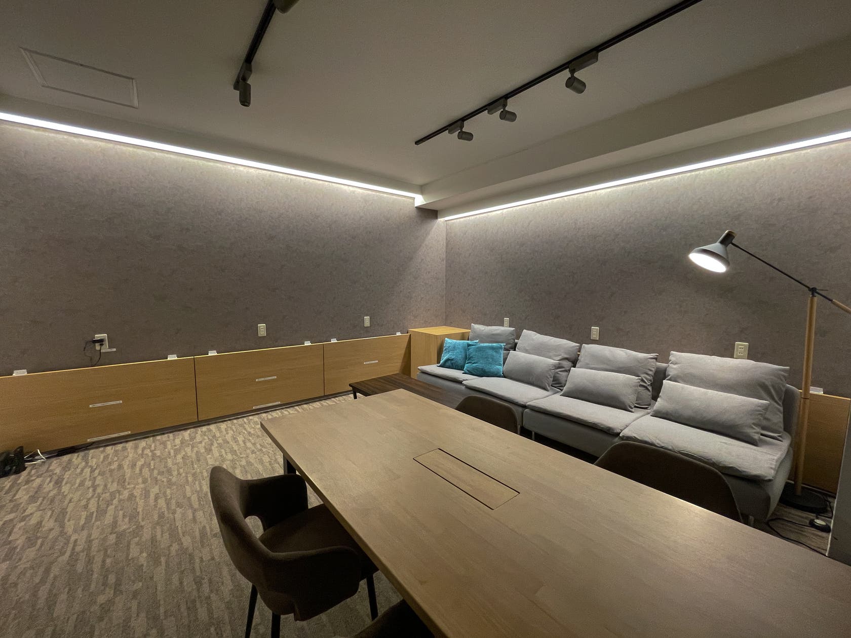 渋谷駅徒歩30秒｜21名個室｜ミーティング｜セミナー｜商談｜ボードゲーム｜推し会｜パーティー｜当日予約歓迎の写真22