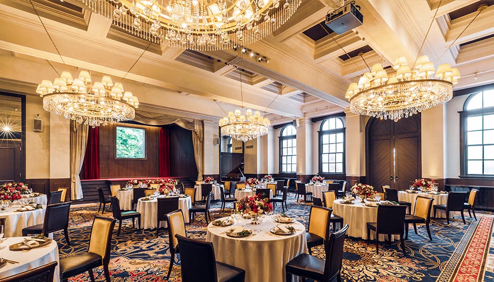 【旧桜宮公会堂】メインダイニングの写真1