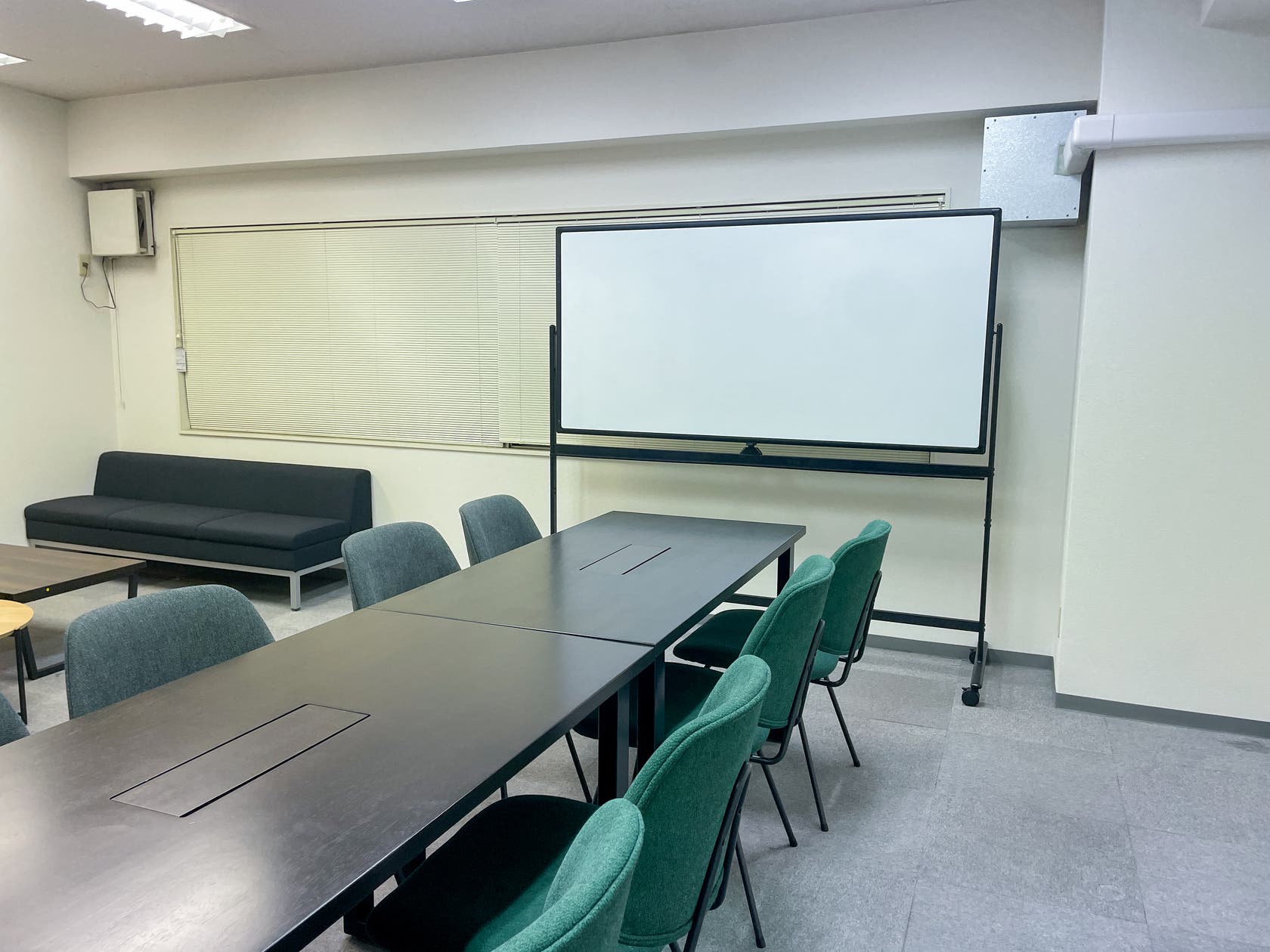 渋谷駅徒歩30秒｜15名個室｜ミーティング｜商談｜推し会｜ボードゲーム｜当日予約歓迎＜ルームB＞の写真18