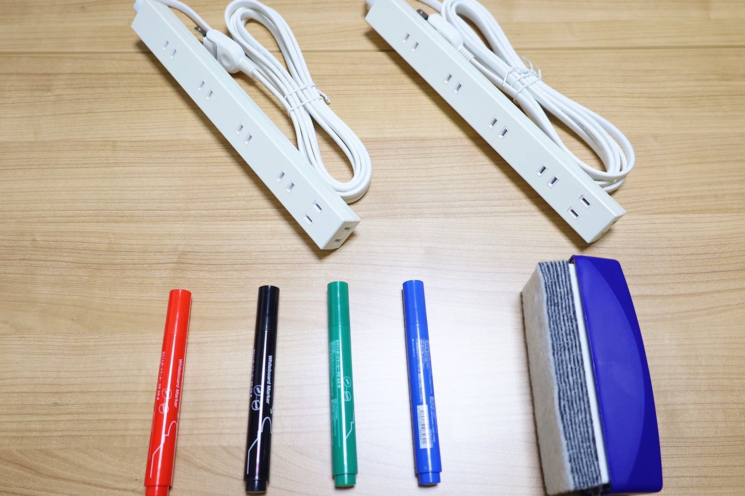 【鶴見駅1分】横浜鶴見ワイズスクエア  完全個室(16名) 駅そば/安価/綺麗/窓有/EV有/Wifi/モニタの写真9