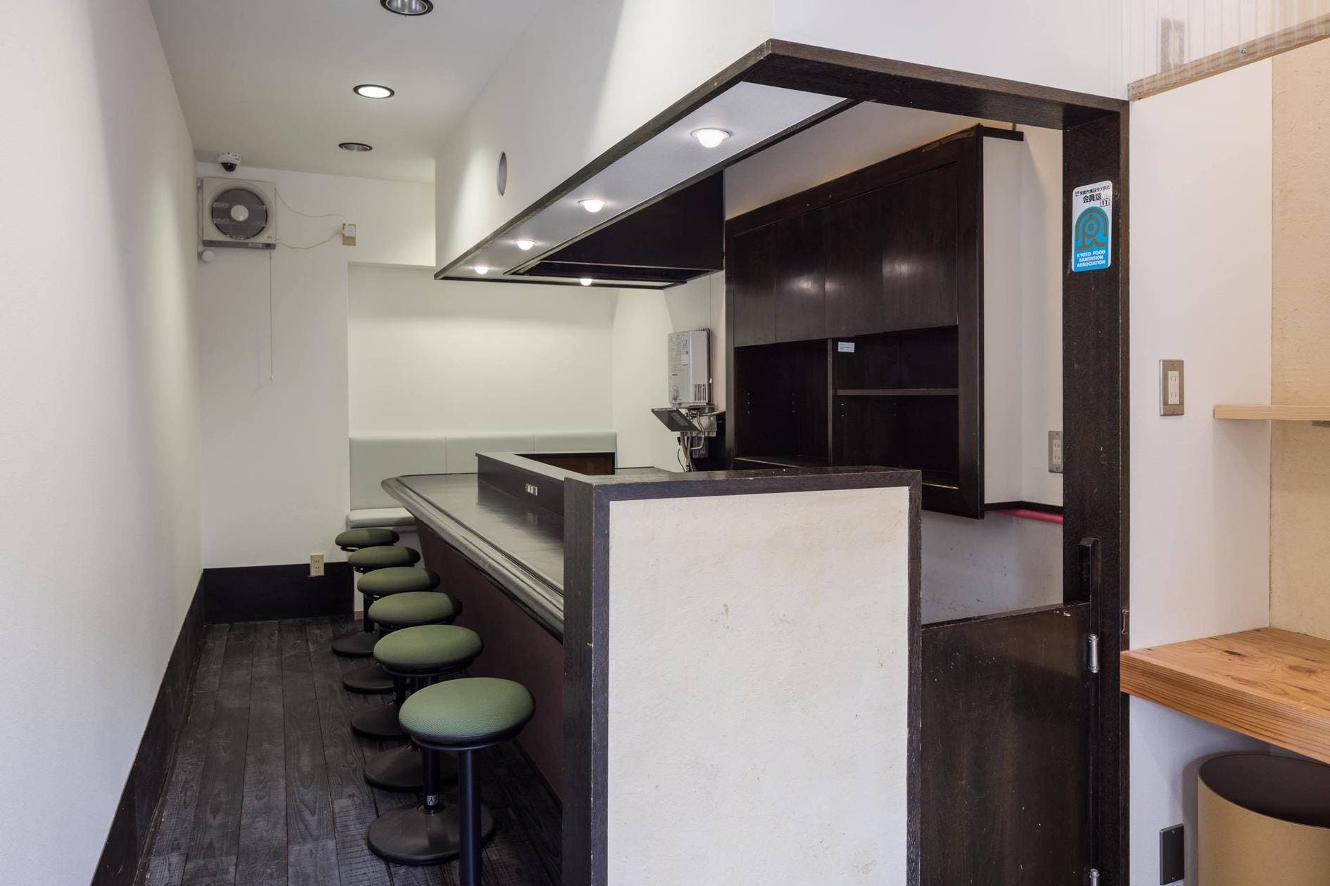 【浄土寺 by Coffice】完全個室！！フリードリンク付き最大6名利用可能！会議室の写真6