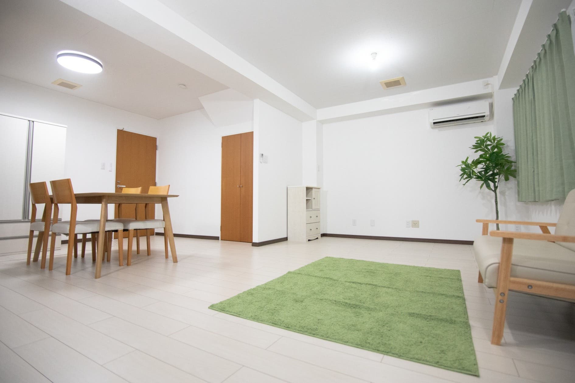 地下室とハウススタジオを併設した撮影スタジオ　撮影・編集の代行も可能　機材・衣装・小道具完備の写真16