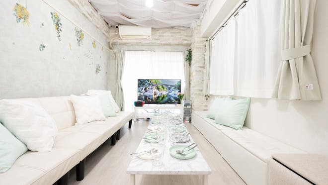 セレコレ🌳クリスマス☃️最大26名🉐駅4分🥳ゲーム機🎮女子会💗推し活🌟撮影📷パーティ🥂24H🏪whity浅草の写真1