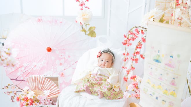 白を基調とした自然光豊かな撮影スタジオの写真13