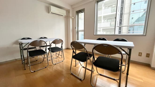 薬院駅最寄りの貸し会議室【会議、面接等に便利】ホワイトボード・施術ベッドの写真5