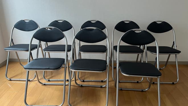 薬院駅最寄りの貸し会議室【会議、面接等に便利】ホワイトボード・施術ベッドの写真11