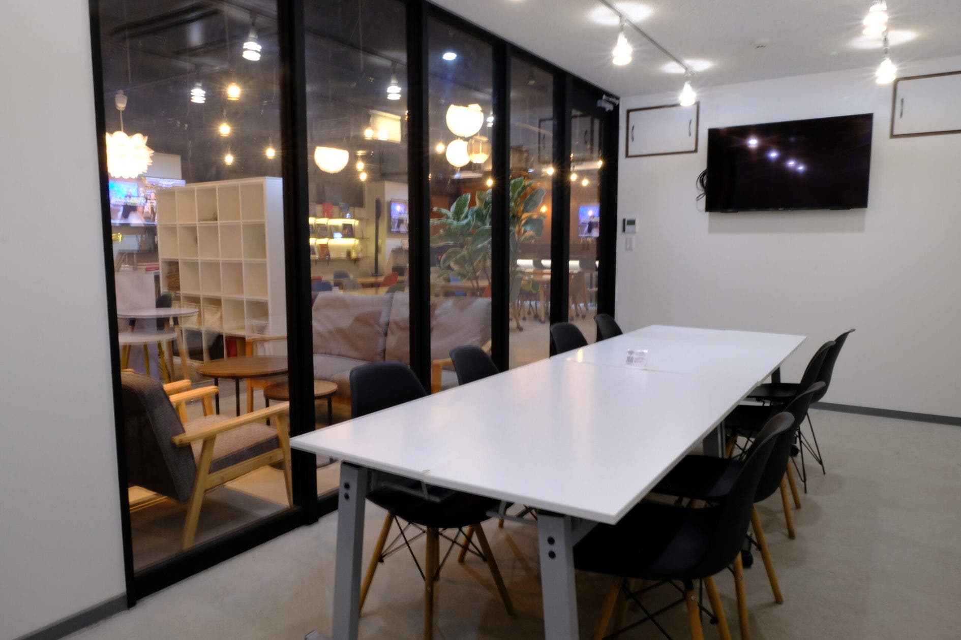 四ツ谷駅から徒歩3分！キッチンと撮影ルーム完備のイベントスペースの写真13