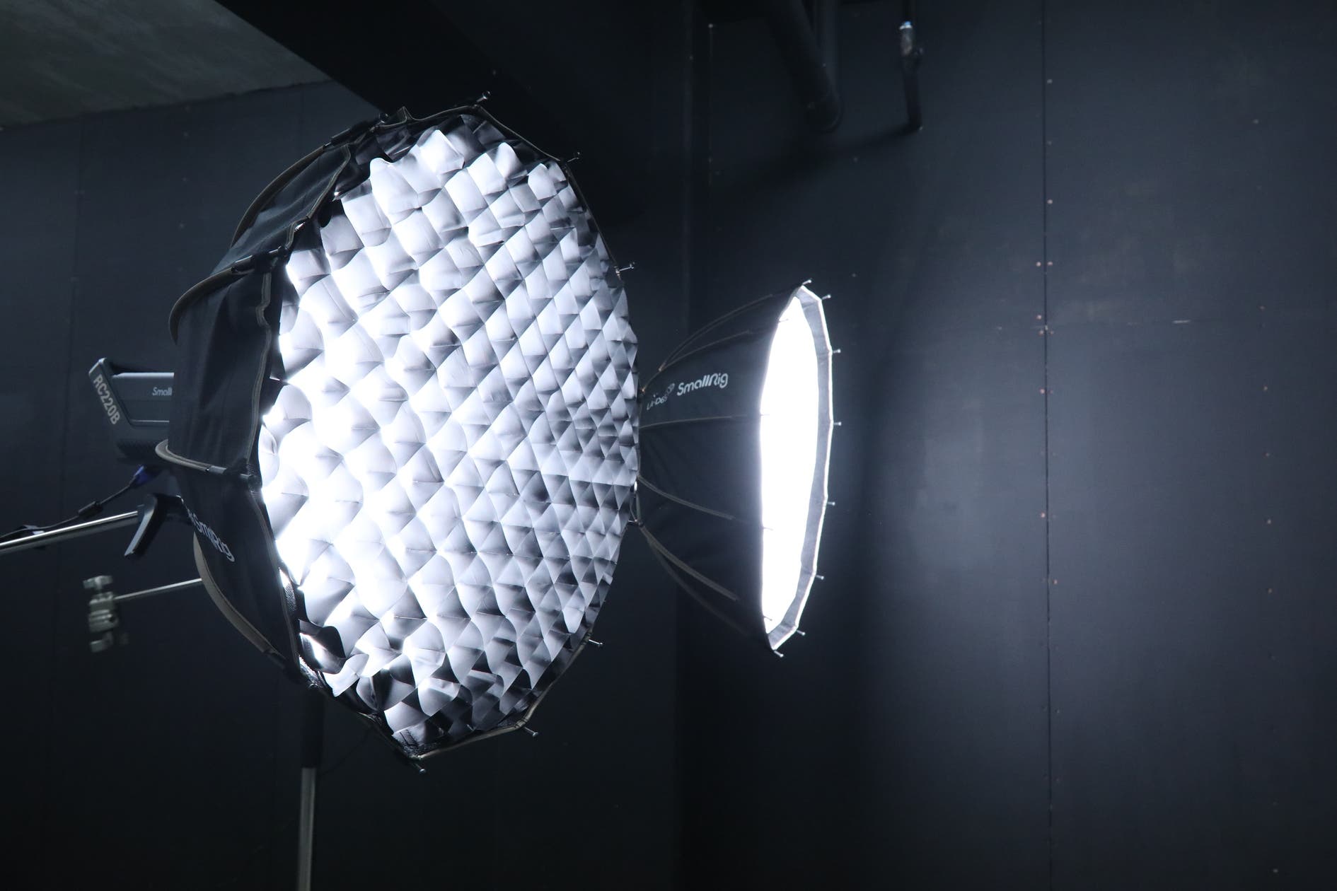 地下室とハウススタジオを併設した撮影スタジオ　撮影・編集の代行も可能　機材・衣装・小道具完備の写真19