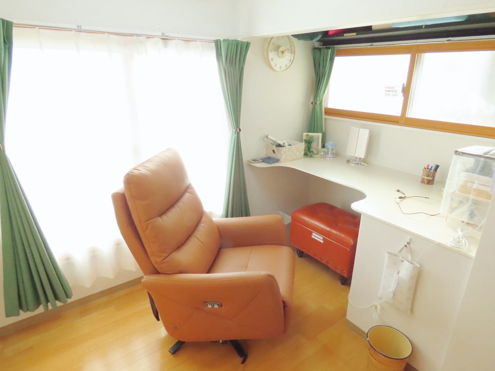 1時間/1,485円✨32㎡貸切✨様々な用途でご利用頂けます✨電動昇降ベッド完備✨シャワールーム完備✨の写真13