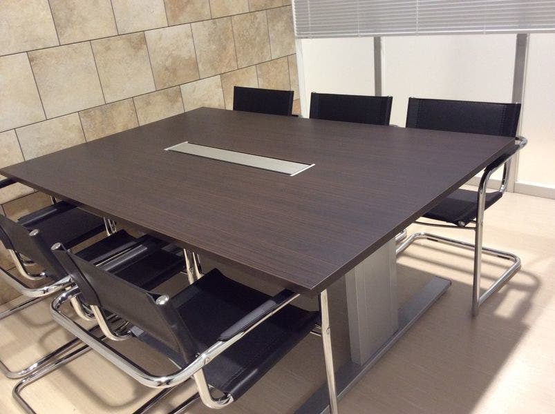 RAKUNA 上野MR【上野駅徒歩1分】最適6名☆会議や打合せの利用に最適！ホワイトボード追加★の写真5