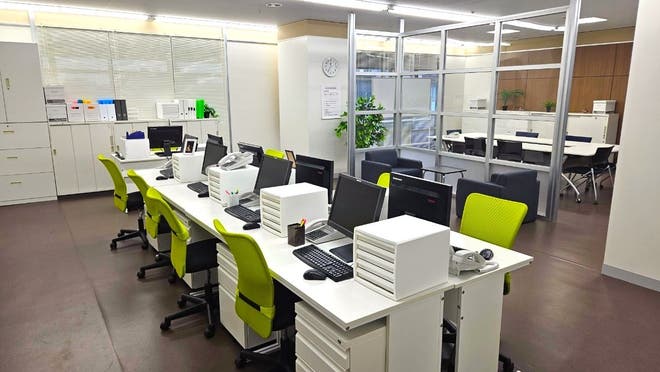 様々なシチュエーションが1フロアで撮れるマルチスタジオです!!の写真1