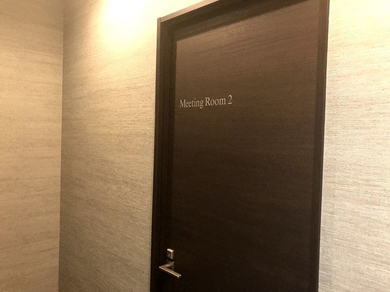 RAKUNA 上野MR２【上野駅徒歩1分】最適6名☆シンプルで高級感のあるゆったりとした広さ、会議や打合せの利用に最適！の写真11