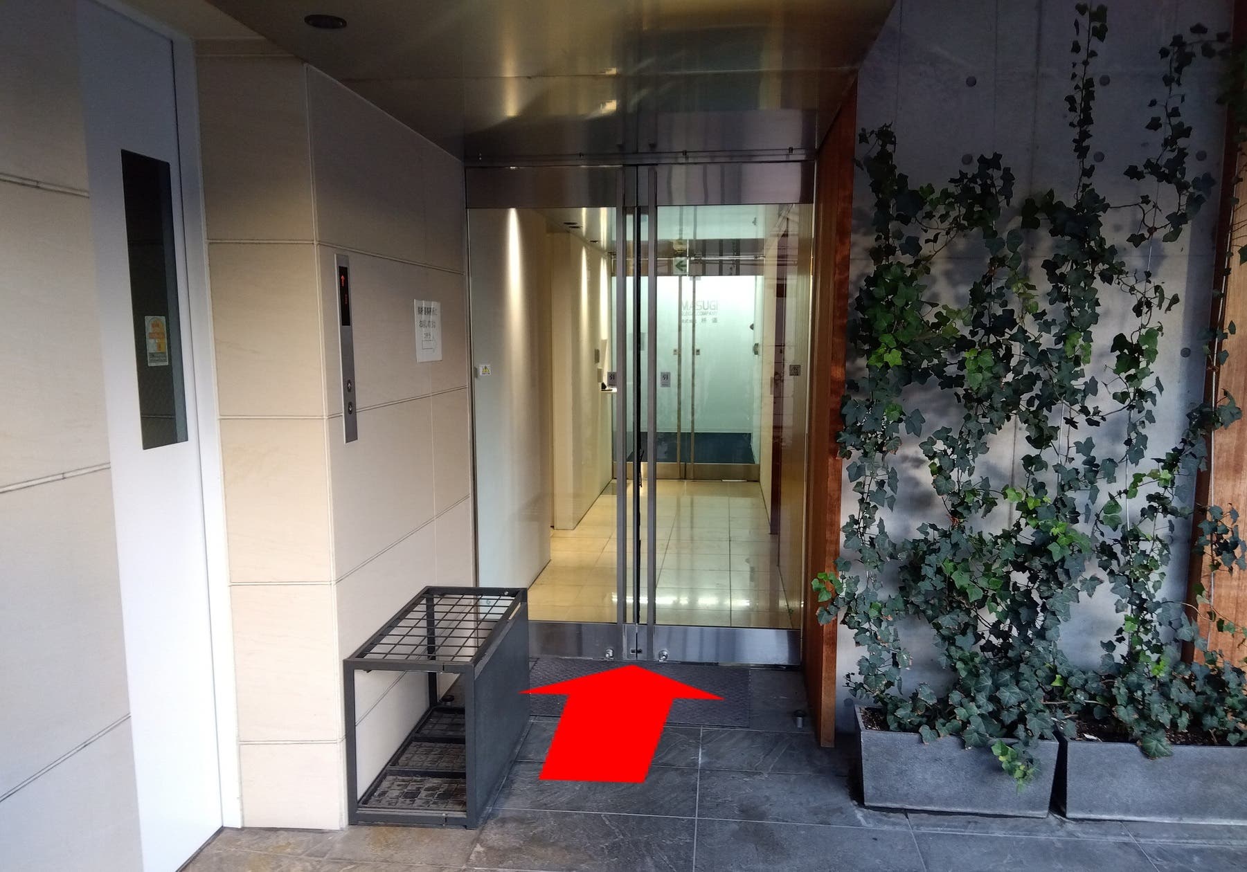 地域最安値770円～｜AI議事録の無料体験付きの会議室【roomC】の写真12