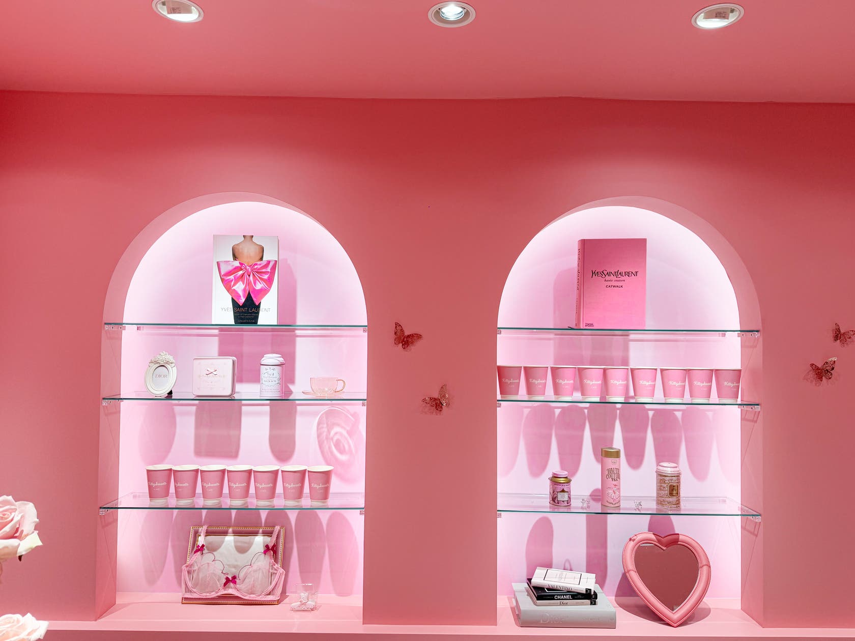 キラキラ×ピンク姫系ラグジュアリー多目的スペース💖の写真3