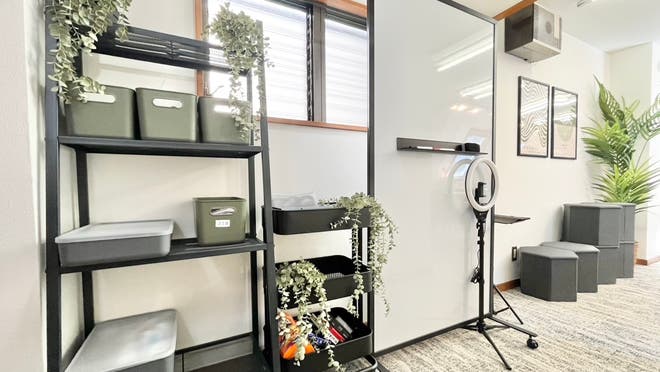 NEW!【JR神田駅3分】最大30名/光無料Wifi/会議・撮影・懇親会・推し会・女子会・ボドゲ等!飲食🍷可!の写真13