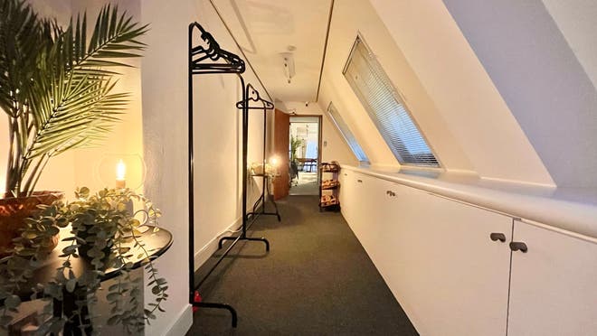 NEW!【JR神田駅3分】最大30名/光無料Wifi/会議・撮影・懇親会・推し会・女子会・ボドゲ等!飲食🍷可!の写真18