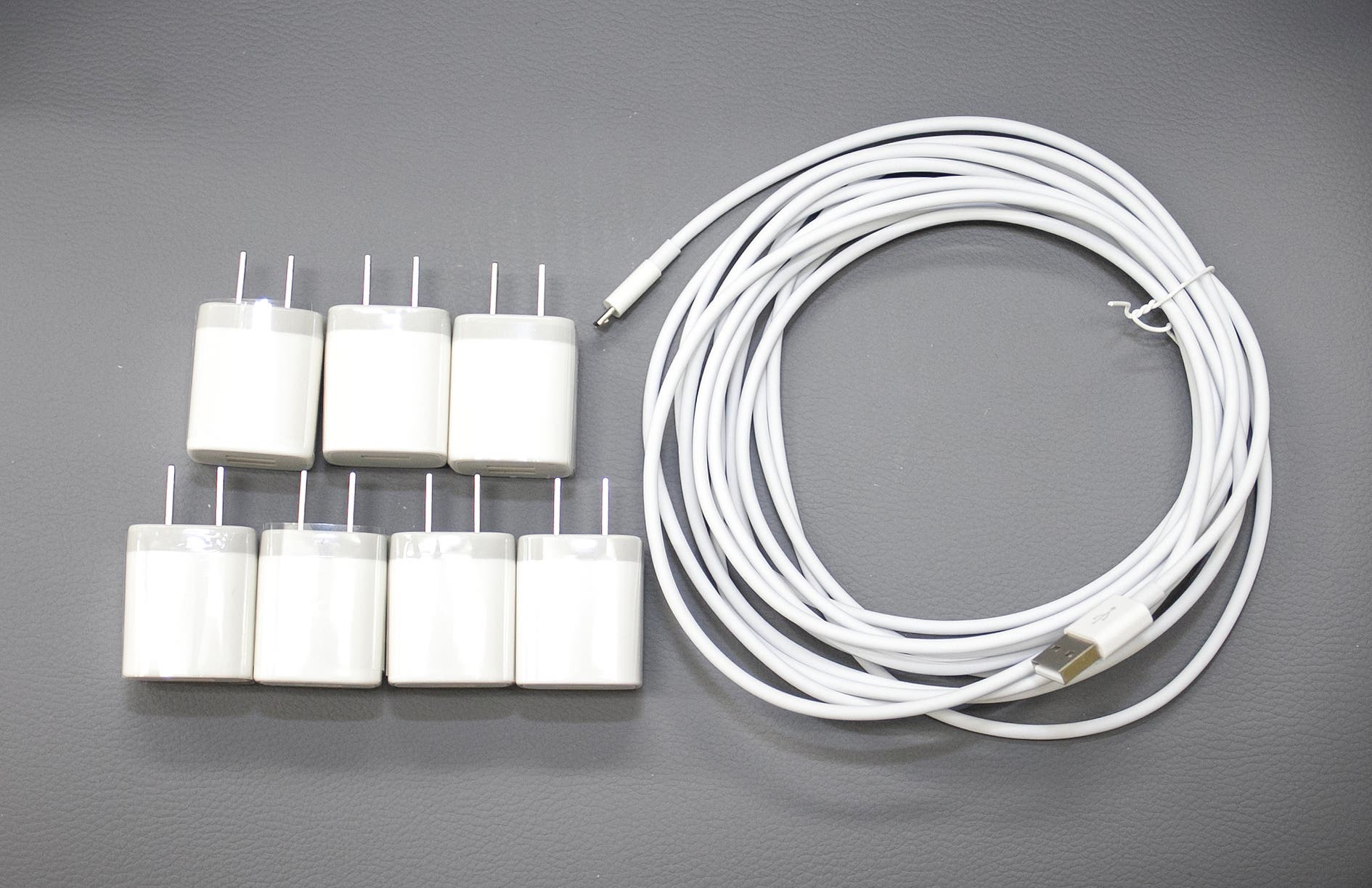 仲御徒町駅2分✨上野駅３出口3分✨御徒町駅北口３分✨１フロアー１ルーム１階🍀20名🍀会議・ボドゲ・施術ベッド２🍀1日プラン有✨の写真11