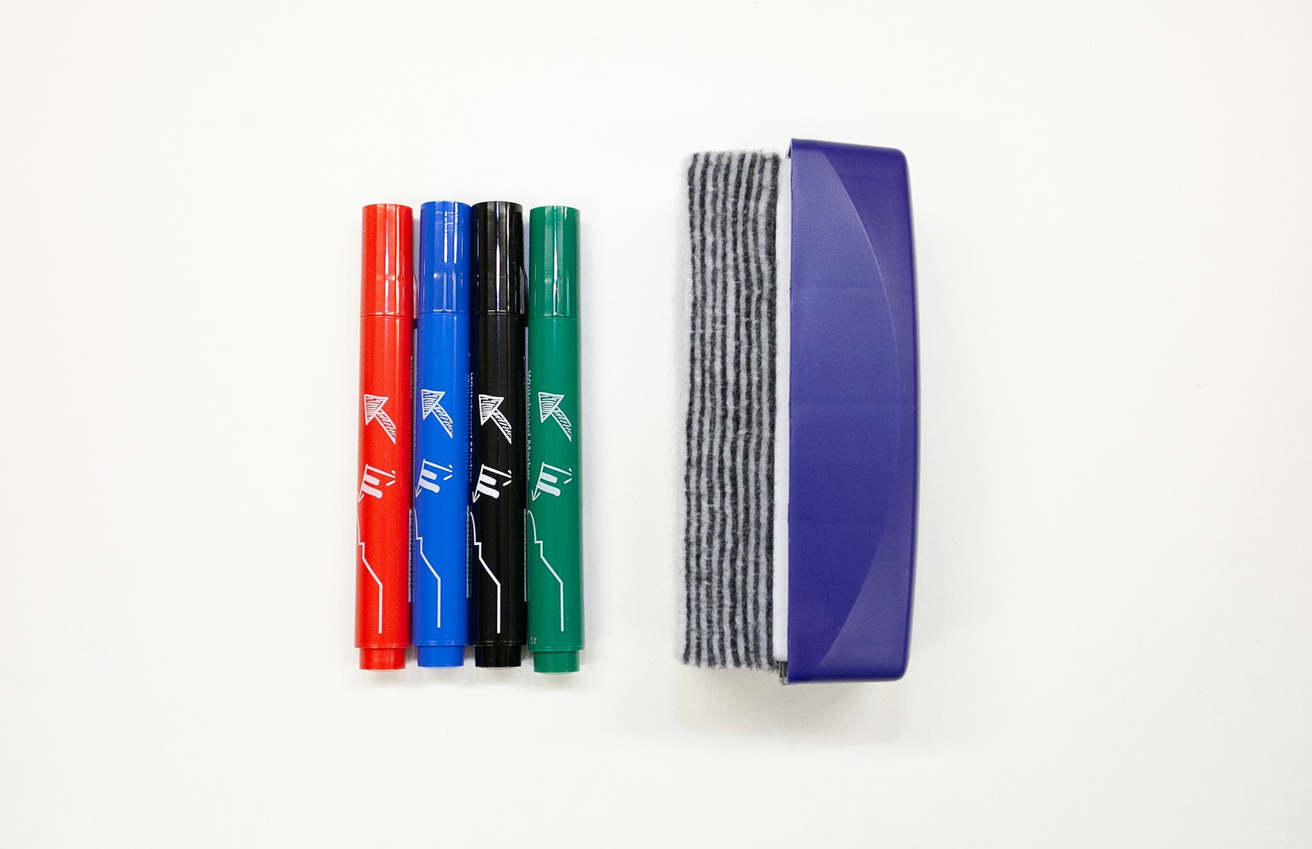 仲御徒町駅2分✨上野駅３出口3分✨御徒町駅北口３分✨１フロアー１ルーム１階🍀20名🍀会議・ボドゲ・施術ベッド２🍀1日プラン有✨の写真17