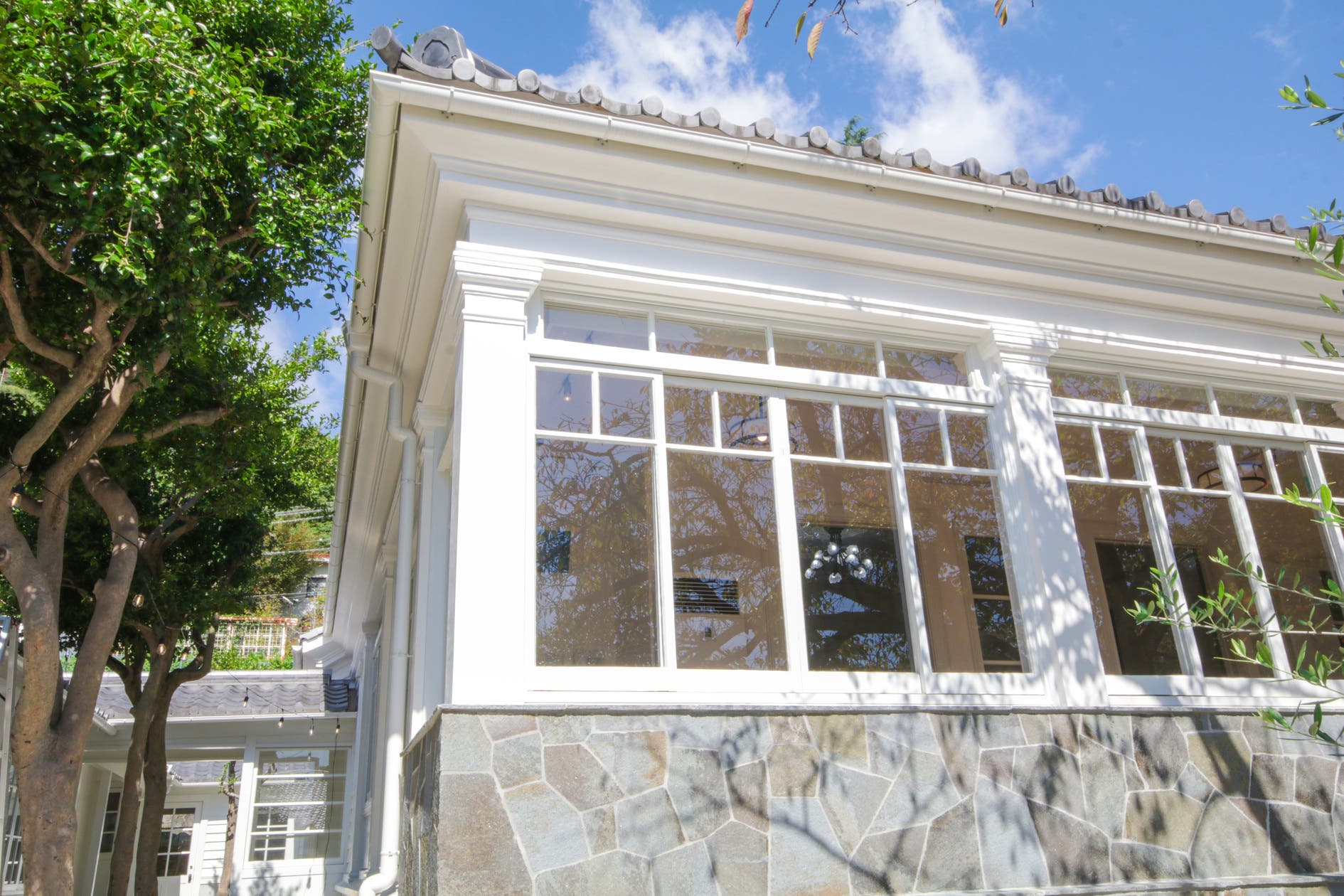 神戸 北野エリアにある異人館の歴史的建造物で特別な体験を～「神戸北野美術館」を貸切でフォトスペース・スタジオ利用！の写真14