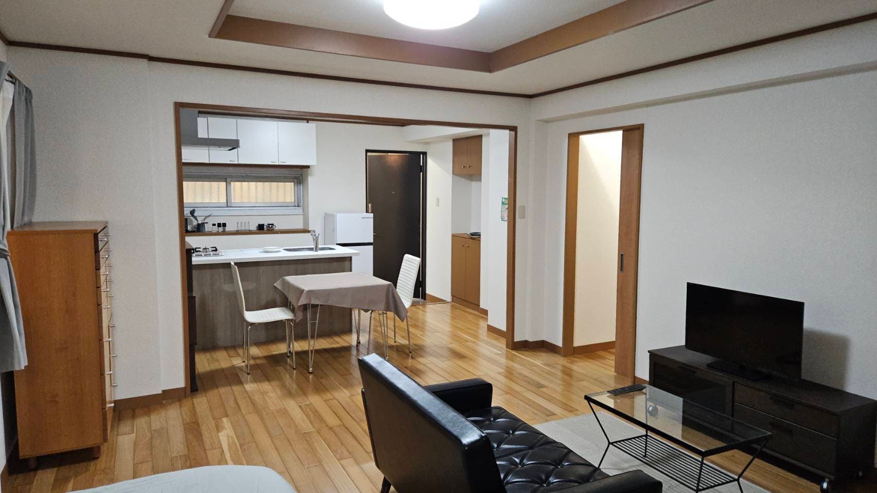 様々なシチュエーションが1フロアで撮れるマルチスタジオです！！の写真13