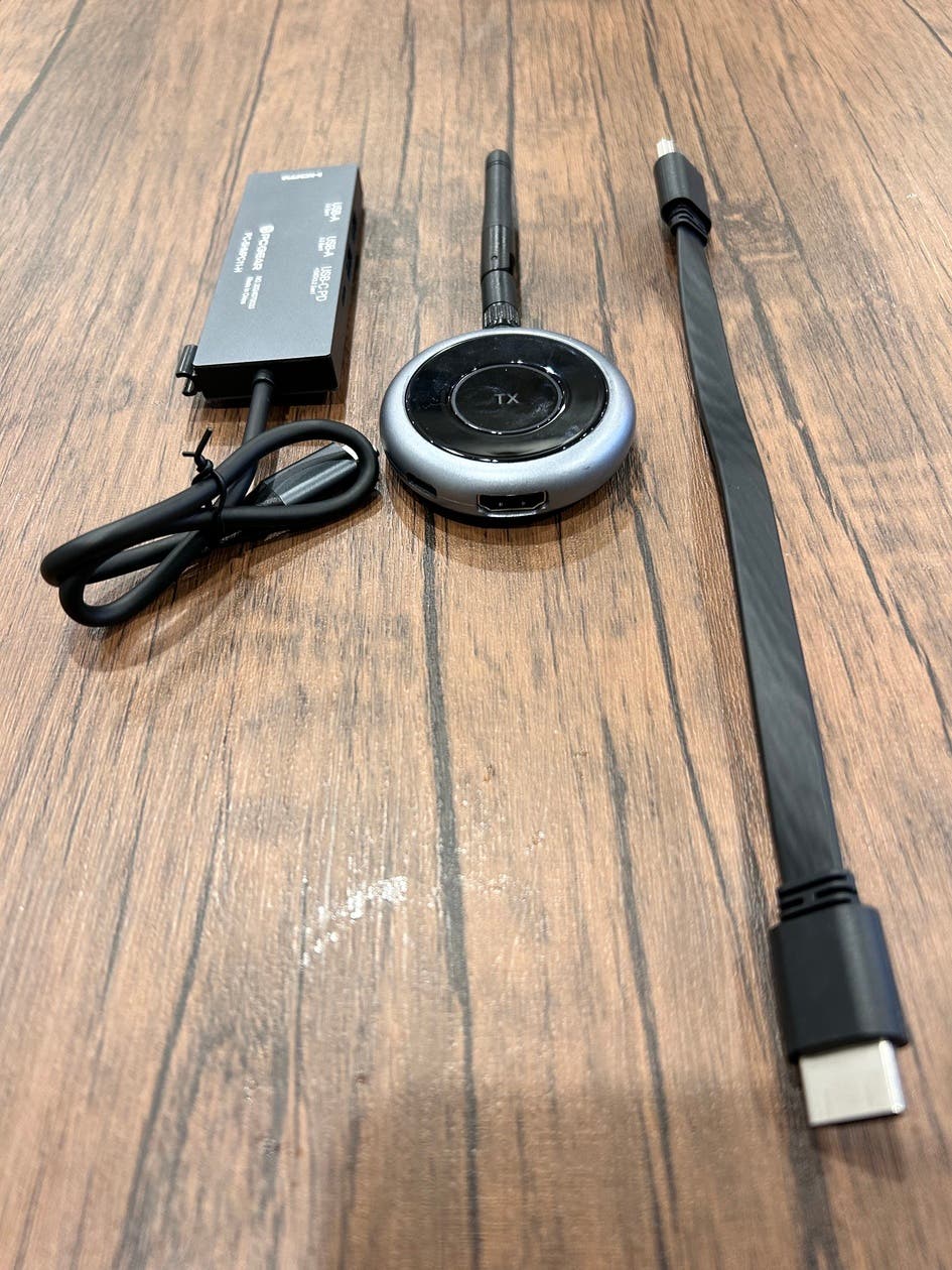 御徒町駅至近！ プロジェクター、大きめホワイトボードシート完備！ 会議・勉強会・上映会向きスペースの写真7