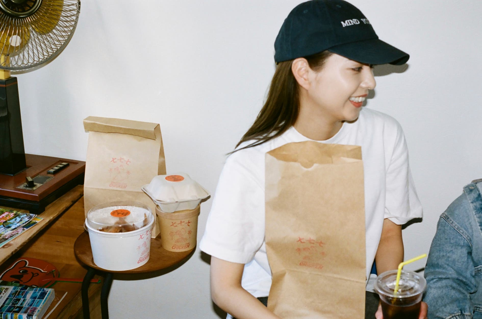 撮影利用におすすめ！！多国籍料理店。最大15人利用可能　駐車場２台付（軽１台・ハイエース１台可能）の写真10