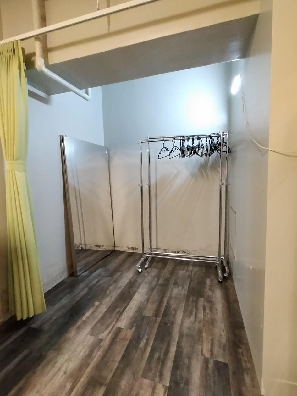 【まるちか人形町】会議、研修、説明会、カルチャースクール、使い方自由な多目的スペース※建物手前の外階段から地下へお降りください※の写真12