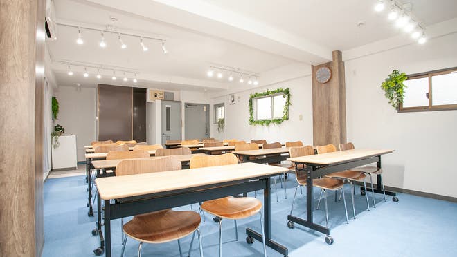 新宿三丁目駅徒歩3分!/最大28名/土足利用可!会議/セミナー/面接/懇親会/ボドゲ/女子会等/飲食お酒可/貸会議室KS9新宿の写真6