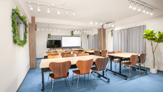 新宿三丁目駅徒歩3分!/最大28名/土足利用可!会議/セミナー/面接/懇親会/ボドゲ/女子会等/飲食お酒可/貸会議室KS9新宿の写真8