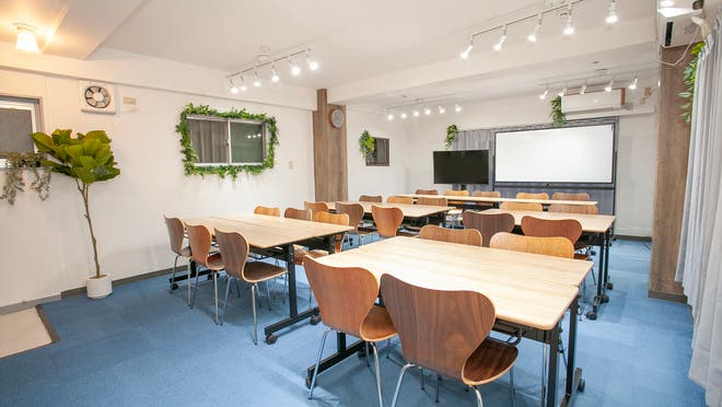 新宿三丁目駅徒歩3分!/最大28名/土足利用可!会議/セミナー/面接/懇親会/ボドゲ/女子会等/飲食お酒可/貸会議室KS9新宿の写真12