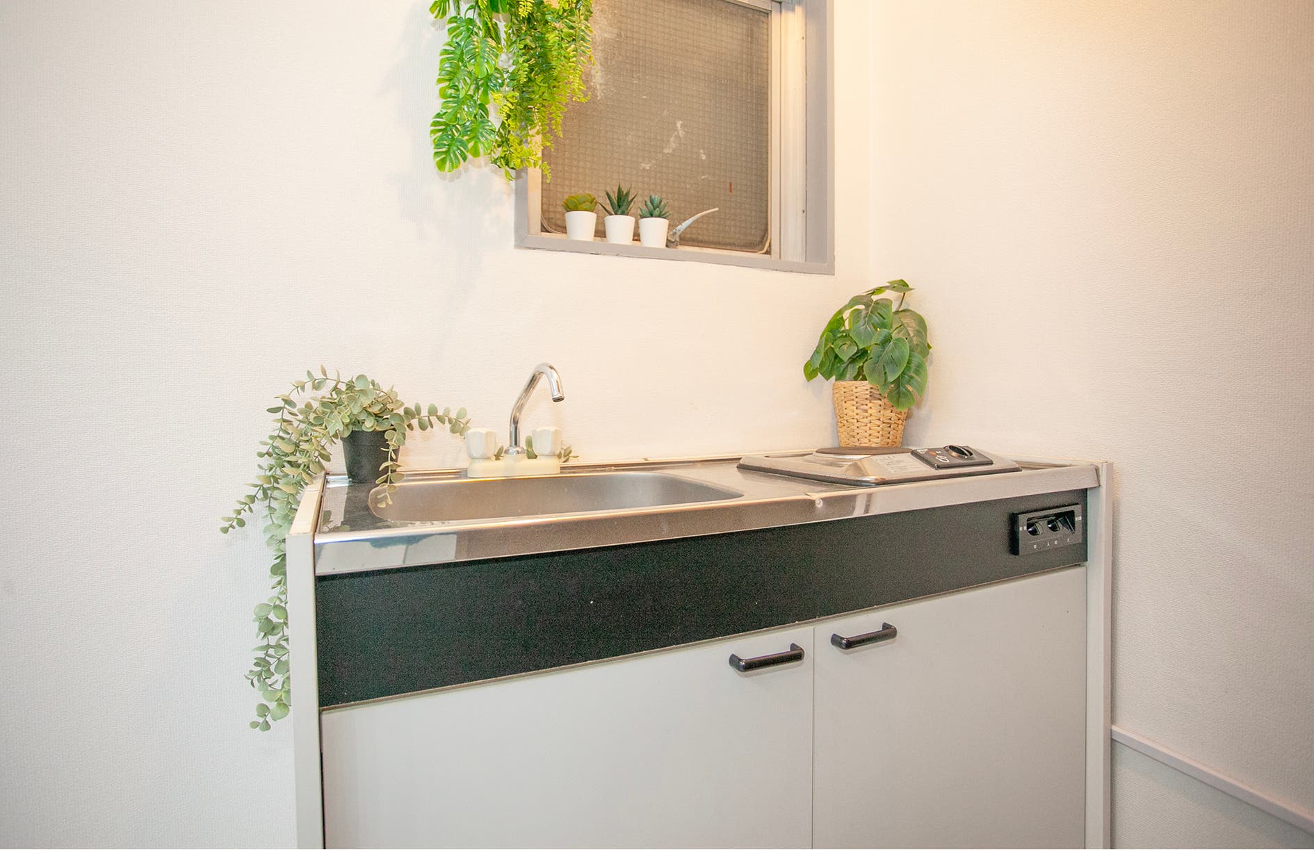 新宿三丁目駅徒歩3分!/最大28名/土足利用可！会議/セミナー/面接/懇親会/ボドゲ/女子会等/飲食お酒可/貸会議室KS9新宿の写真29