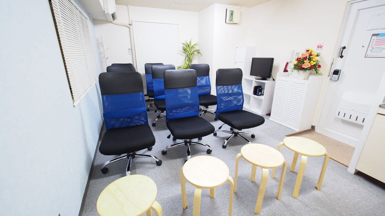 【マリーナ】新宿2分 完全個室 格安会議室 無料WiFi プロジェクタ A／Web会議・テレワークにの写真6