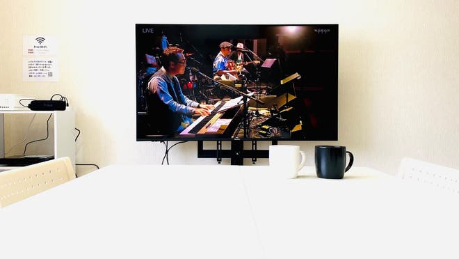 【那覇国際通り】打合せや各種作業、仲間とのオフ会などで人気の個室スペース/フリーWiFi・50型TV・ホワイトボードの写真2