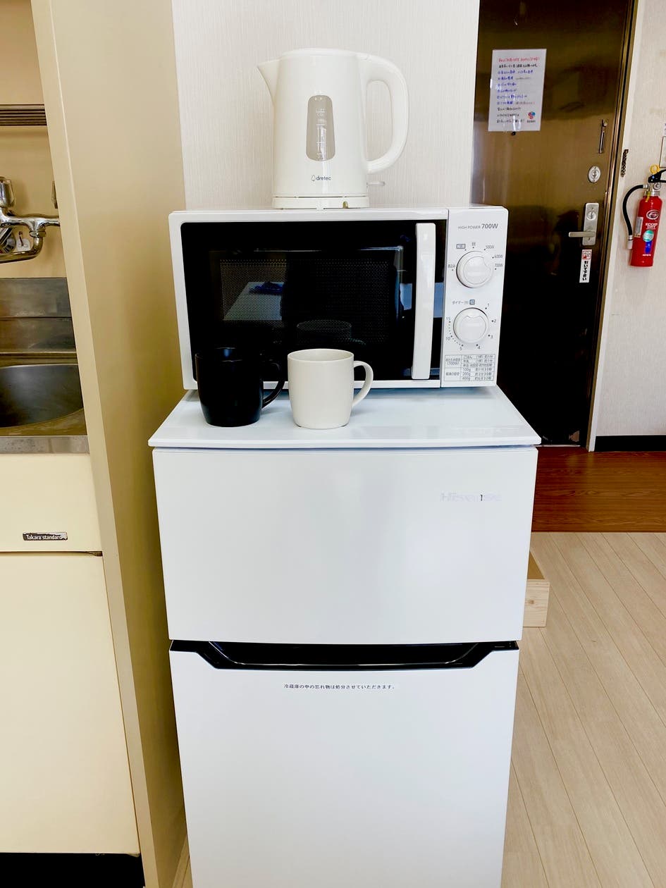 【那覇国際通り】打合せや各種作業、仲間とのオフ会などで人気の個室スペース／フリーWiFi・50型TV・ホワイトボードの写真5