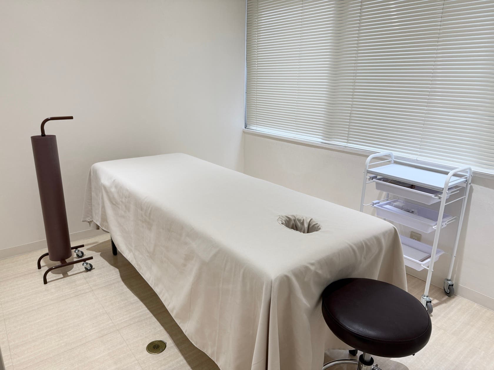 《心斎橋３分》完全個室のレンタルサロン✨ネイル・エステ・整体・アイラッシュの写真7