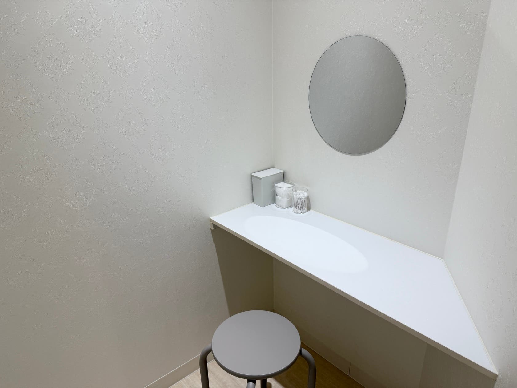 《心斎橋３分》完全個室のレンタルサロン✨ネイル・エステ・整体・アイラッシュの写真6