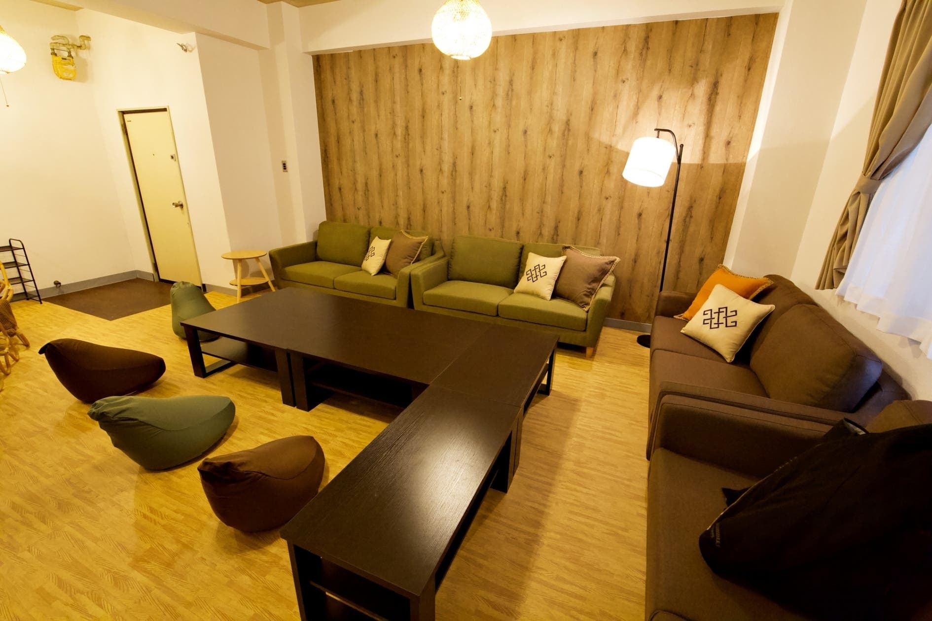 深夜も騒げる🥳梅田駅★東通り商店街すぐ✨任天堂スイッチ2入荷！120インチ高機能プロジェクター完備！の写真8