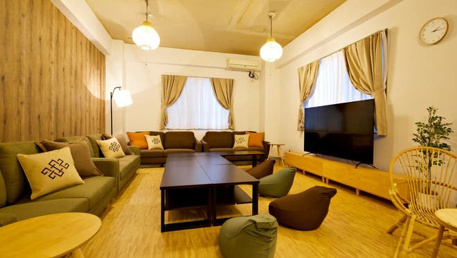 深夜も騒げる🥳梅田駅★東通り商店街すぐ✨任天堂スイッチ2入荷!120インチ高機能プロジェクター完備!の写真1