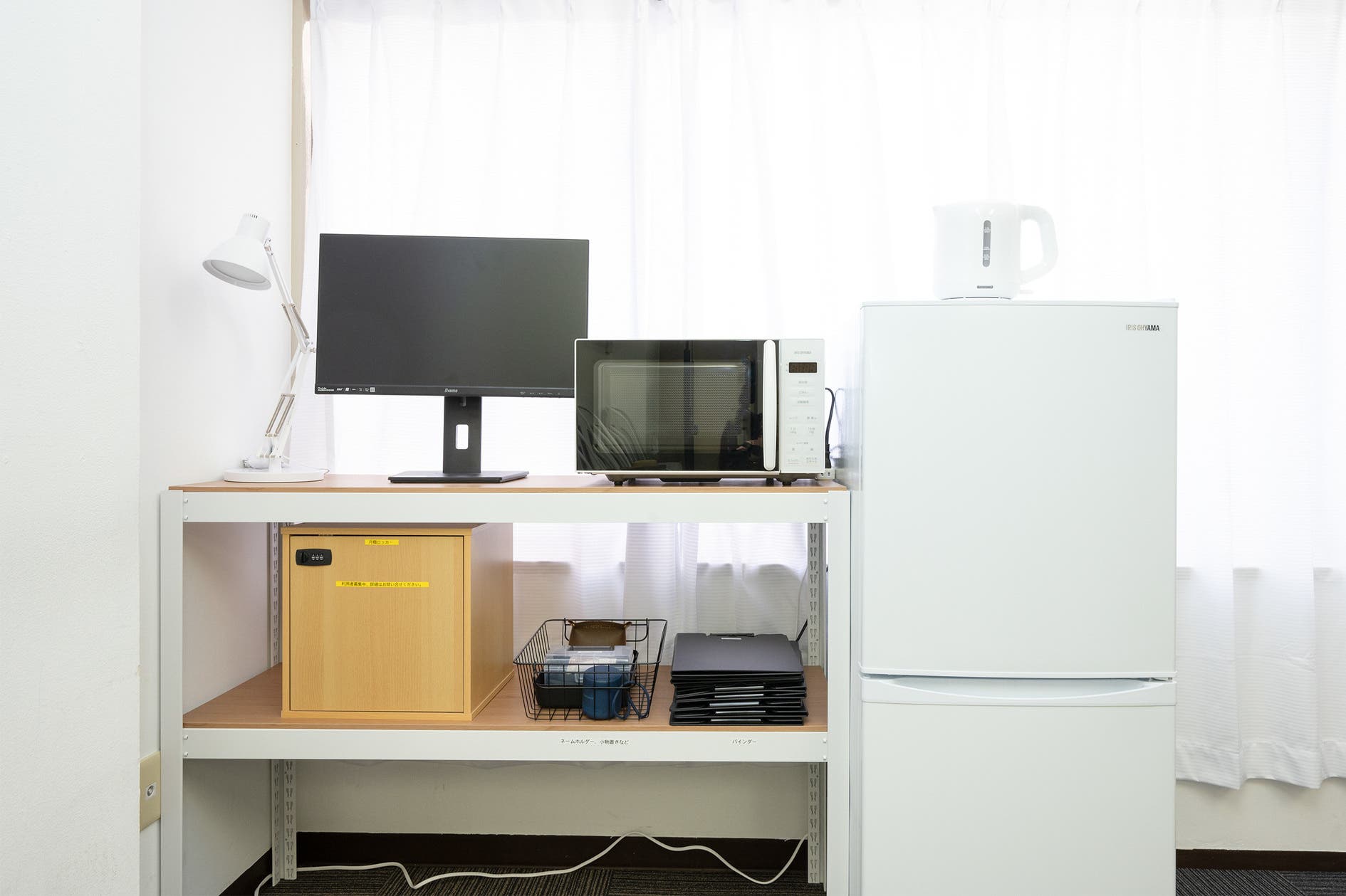 神田駅1分🚶‍♂️13名＋2名利用可🆗全設備無料｜光回線｜土足｜24時間｜ボードゲーム｜大型モニター｜ホワイトボード[38]の写真16