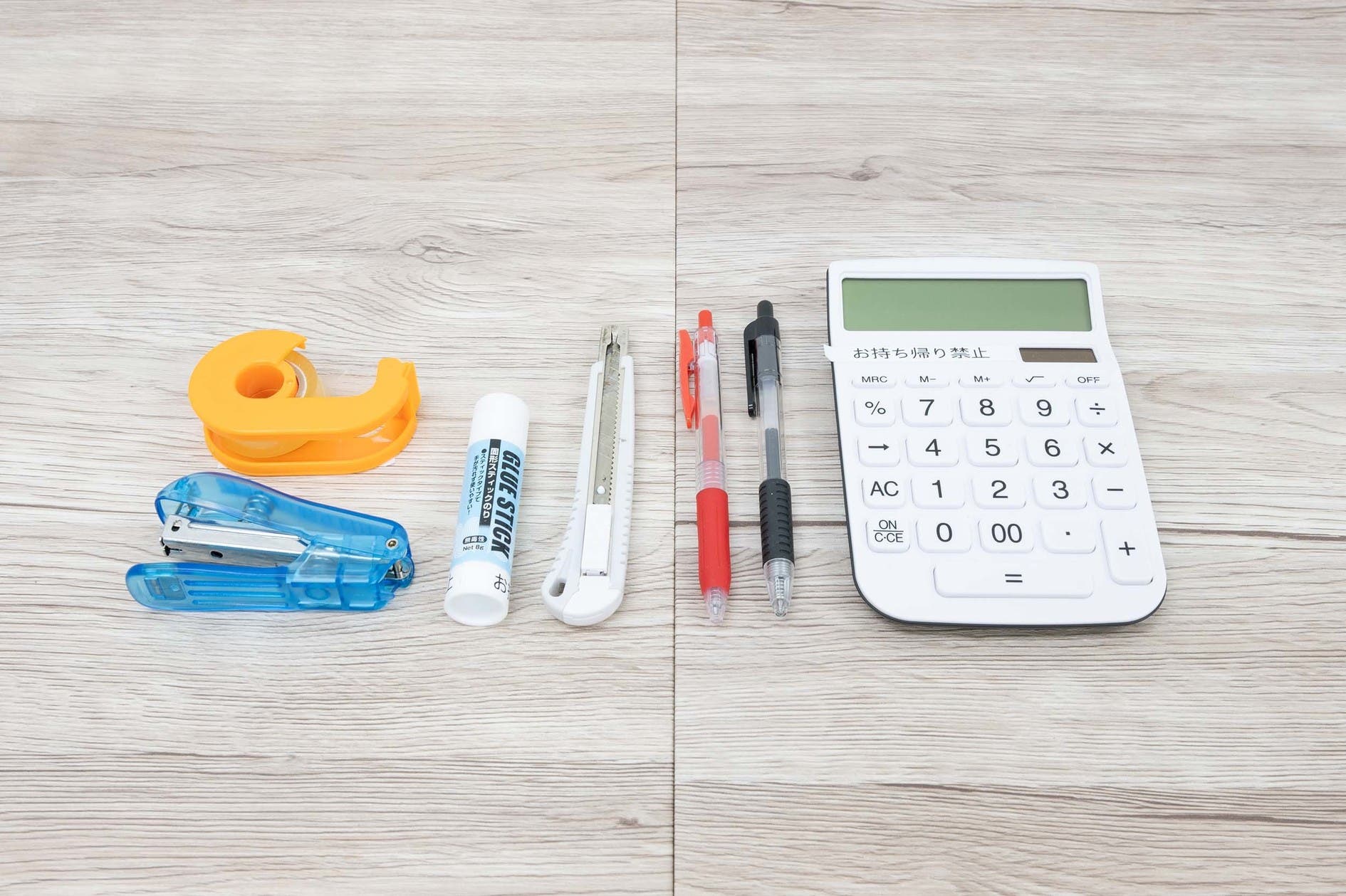 神田駅1分🚃8名＋7名利用🆗全設備無料｜光回線｜土足｜24時間｜プロジェクタ｜冷蔵庫・レンジ｜RoomB[39]の写真18