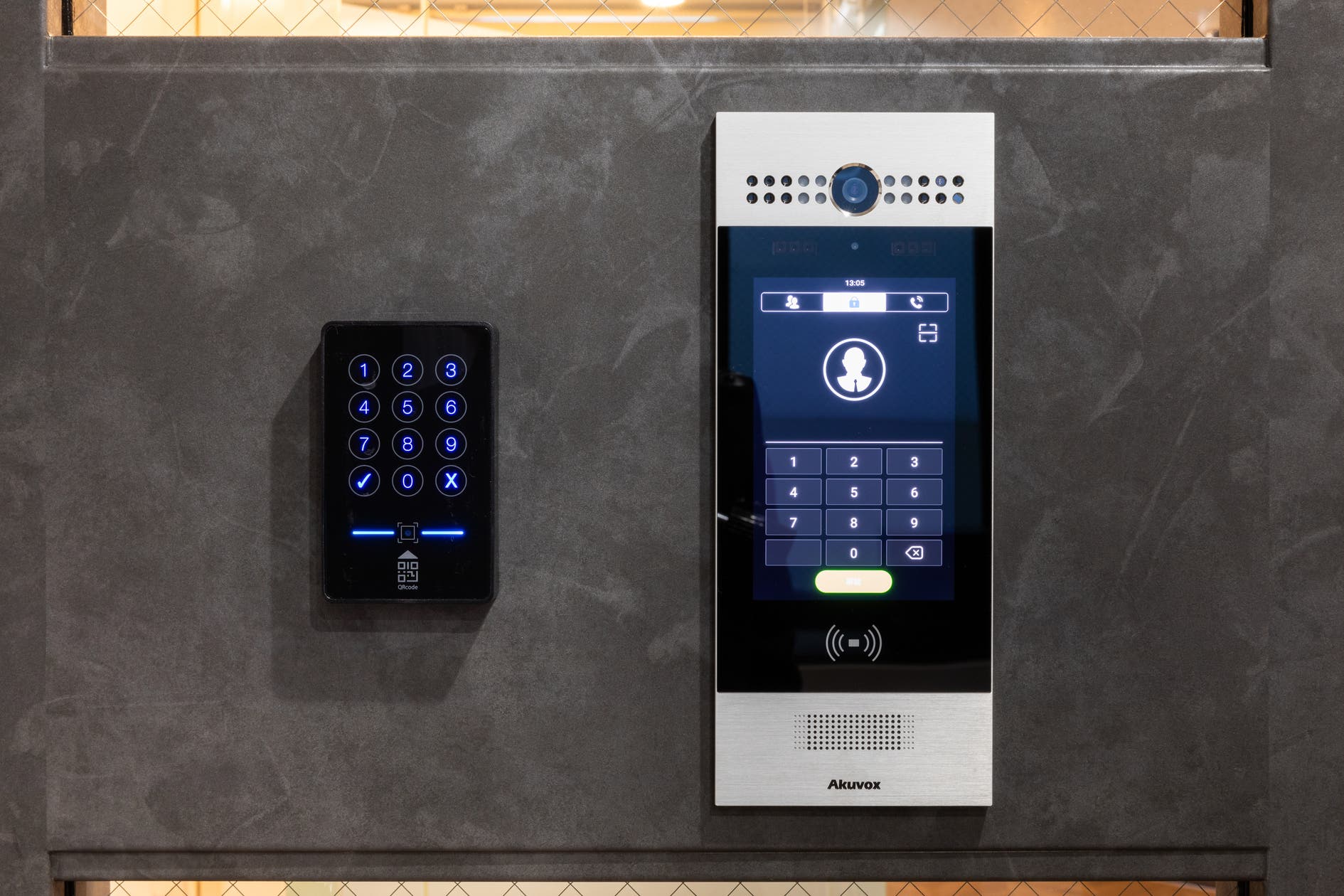 MEETING ROOM 9B【AKASAKA】💺おしゃれな会議室10名席🌟75型モニター📺WEB会議🎤Wi-Fi有🛜 の写真4