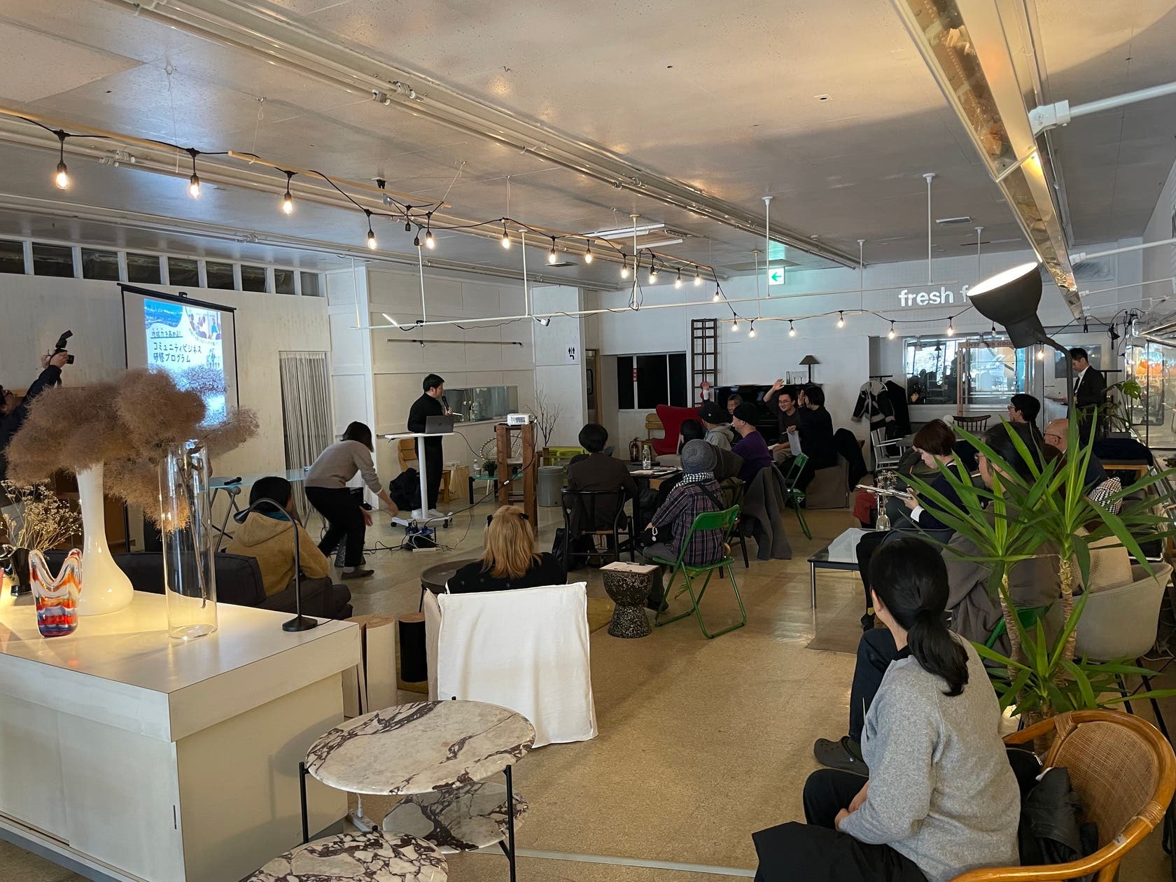 氷見駅前徒歩５分の旧スーパーを活用したワンフロアの写真5