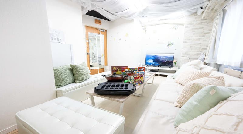 セレコレ🌳価格破壊💰最大17名🉐駅1分🥳ゲーム機🎮女子会💗推し活🌟撮影📷パーティ🥂24H🏪whity新橋