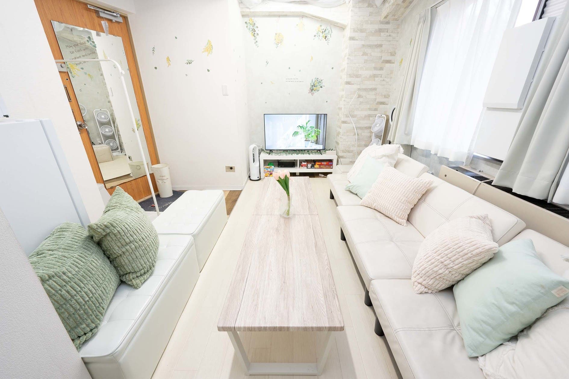 セレコレ🌳クリスマス☃️最大17名🉐駅1分🥳ゲーム機🎮女子会💗推し活🌟撮影📷パーティ🥂24H🏪whity新橋の写真14