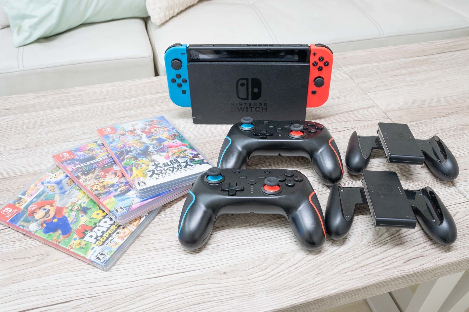 ⑤大人気ゲーム機（4K43型スマートテレビTV）の画像1